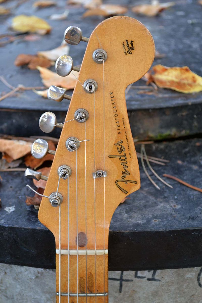 Cesco's Corner Guitars