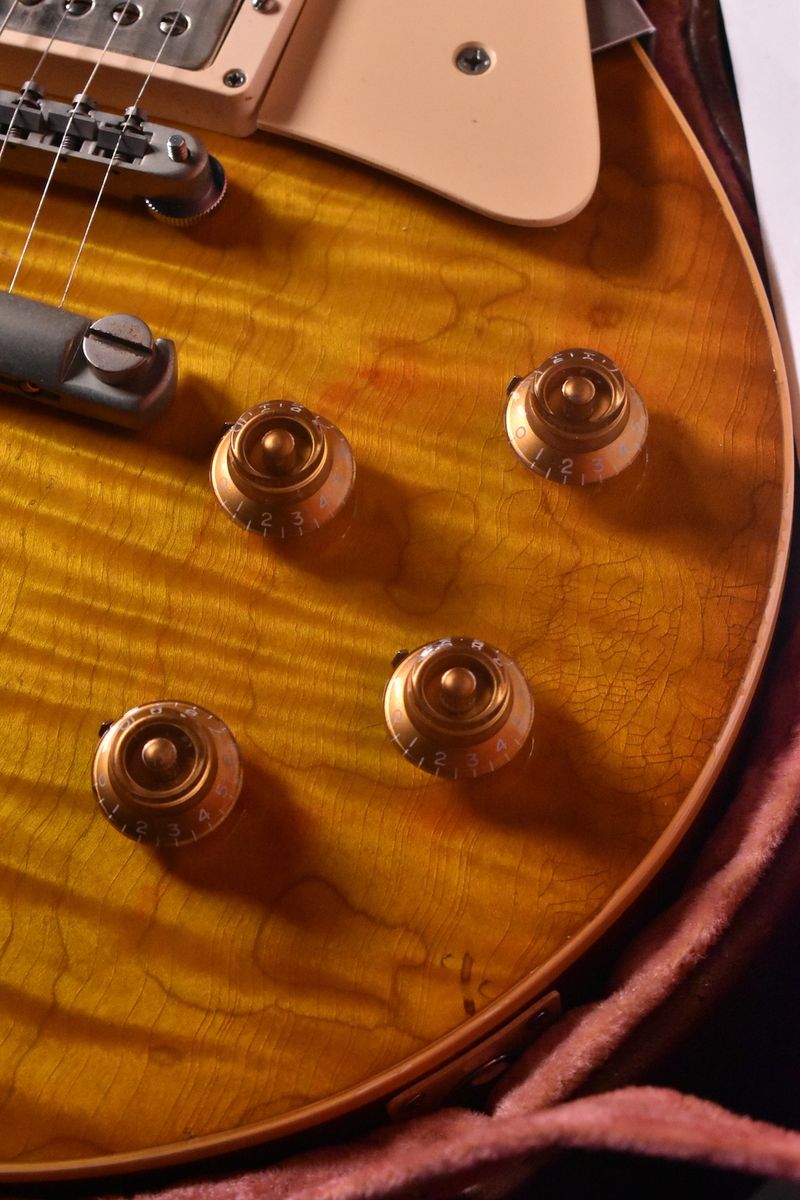 Cesco's Corner Guitars